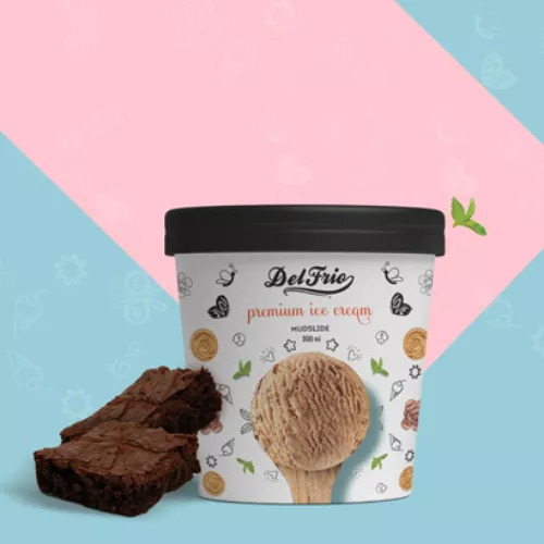 Del Frio Bakery | serves the best cakes in Karachi